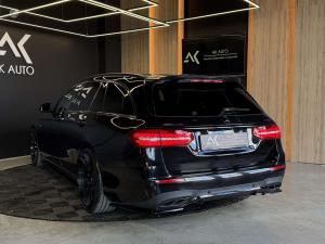 Black Mercedes-Benz e-43-amg 2017 in Kaunas, with an engine capacity of 3.00 L and mileage of 197 thousand km for 26990 €, photo 10 on AUTOMOTO.COM.LV