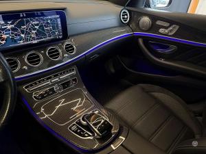 Black Mercedes-Benz e-43-amg 2017 in Kaunas, with an engine capacity of 3.00 L and mileage of 197 thousand km for 26990 €, photo 20 on AUTOMOTO.COM.LV