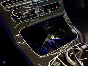 Black Mercedes-Benz e-43-amg 2017 in Kaunas, with an engine capacity of 3.00 L and mileage of 197 thousand km for 26990 €, photo 22 on AUTOMOTO.COM.LV