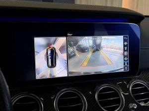 Black Mercedes-Benz e-43-amg 2017 in Kaunas, with an engine capacity of 3.00 L and mileage of 197 thousand km for 26990 €, photo 36 on AUTOMOTO.COM.LV