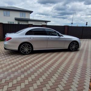 Grey Mercedes-Benz e-43-amg 2017 in Vilnius, with an engine capacity of 0.00 L and mileage of 112 thousand km for 29000 €, photo 5 on AUTOMOTO.COM.LV