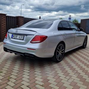 Grey Mercedes-Benz e-43-amg 2017 in Vilnius, with an engine capacity of 0.00 L and mileage of 112 thousand km for 29000 €, photo 8 on AUTOMOTO.COM.LV