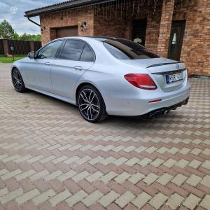 Grey Mercedes-Benz e-43-amg 2017 in Vilnius, with an engine capacity of 0.00 L and mileage of 112 thousand km for 29000 €, photo 9 on AUTOMOTO.COM.LV