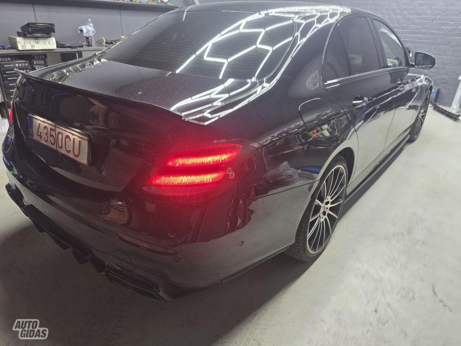 Mercedes-Benz e-43-amg 2017 Kauņa, ar dzinēja tilpumu 3.00 L un nobraukumu 180 tūkst. km par 32000 €, foto 7 vietnē AUTOMOTO.COM.LV
