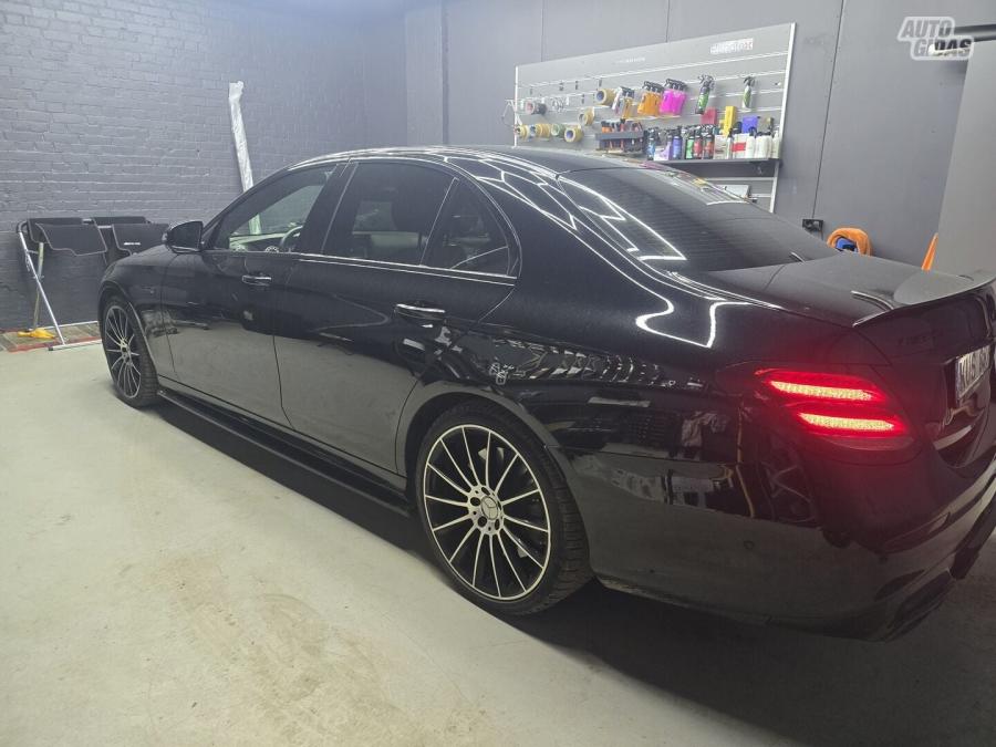 Mercedes-Benz e-43-amg 2017 Kauņa, ar dzinēja tilpumu 3.00 L un nobraukumu 180 tūkst. km par 32000 €, foto 9 vietnē AUTOMOTO.COM.LV