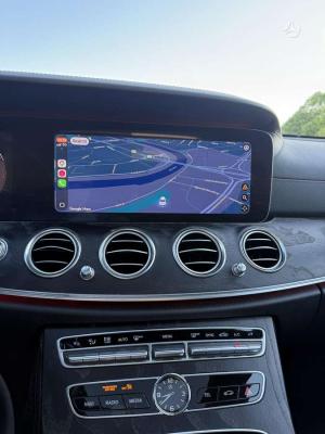 White Mercedes-Benz e-43-amg 2018 in Vilnius, with an engine capacity of 3.00 L and mileage of 107 thousand km for 31500 €, photo 12 on AUTOMOTO.COM.LV