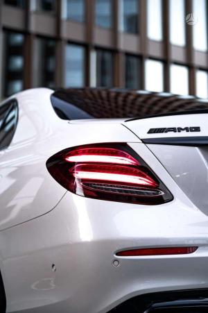 Balts Mercedes-Benz e-43-amg 2018 Viļņa, ar dzinēja tilpumu 3.00 L un nobraukumu 140 tūkst. km par 33500 €, foto 12 vietnē AUTOMOTO.COM.LV