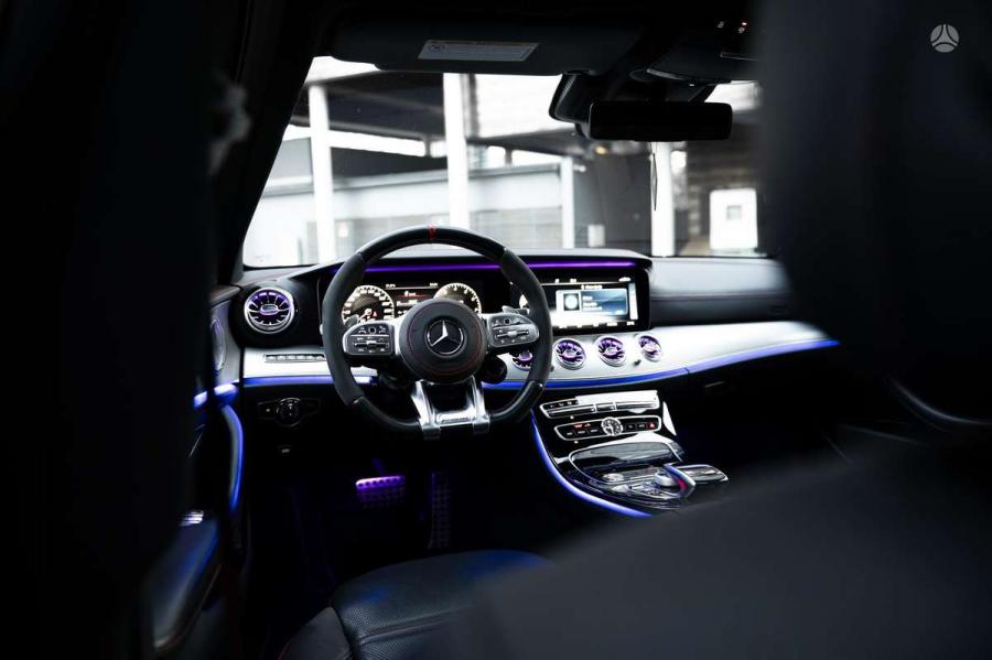 Balts Mercedes-Benz e-43-amg 2018 Viļņa, ar dzinēja tilpumu 3.00 L un nobraukumu 140 tūkst. km par 33500 €, foto 14 vietnē AUTOMOTO.COM.LV