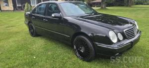 Black Mercedes-Benz e-430 2003 in Liepaja, with an engine capacity of 4.30 L and mileage of 291 thousand km for 3000 €, photo 4 on AUTOMOTO.COM.LV