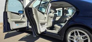 Синий Мерседес Е 430 2001 в Рига, объемом двигателя 4.30 л и пробегом 250 тыс. км за 7000 €, фото 14 на AUTOMOTO.COM.LV