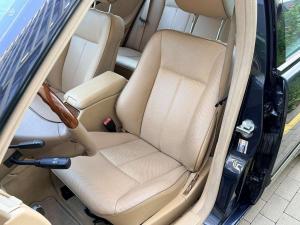 Pelēks Mercedes-Benz e-430 1999 Viļņa, ar dzinēja tilpumu 4.27 L un nobraukumu 315 tūkst. km par 6450 €, foto 25 vietnē AUTOMOTO.COM.LV