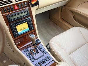 Pelēks Mercedes-Benz e-430 1999 Viļņa, ar dzinēja tilpumu 4.27 L un nobraukumu 315 tūkst. km par 6450 €, foto 31 vietnē AUTOMOTO.COM.LV