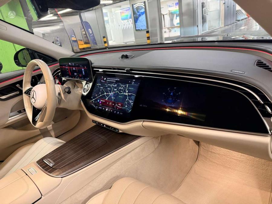 Черный Мерседес E 450 2024 в Вильнюс, объемом двигателя 3.00 л и пробегом 33 тыс. км за 79500 €, фото 28 на AUTOMOTO.COM.LV