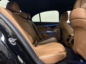 Black Mercedes-Benz E 450 2025 in Vilnius, with an engine capacity of 2.99 L and mileage of 7 thousand km for 62999 €, photo 37 on AUTOMOTO.COM.LV