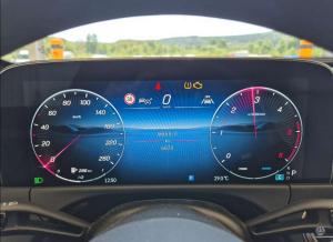 Melns Mercedes-Benz E 450 2026 Klaipėda, ar dzinēja tilpumu 2.99 L un nobraukumu 7 tūkst. km par 30500 €, foto 8 vietnē AUTOMOTO.COM.LV