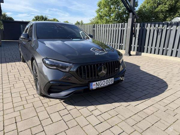 Коричневый Мерседес E 450 2024 в Клайпеда, объемом двигателя 3.00 л и пробегом 17 тыс. км за 85000 €, фото 4 на AUTOMOTO.COM.LV