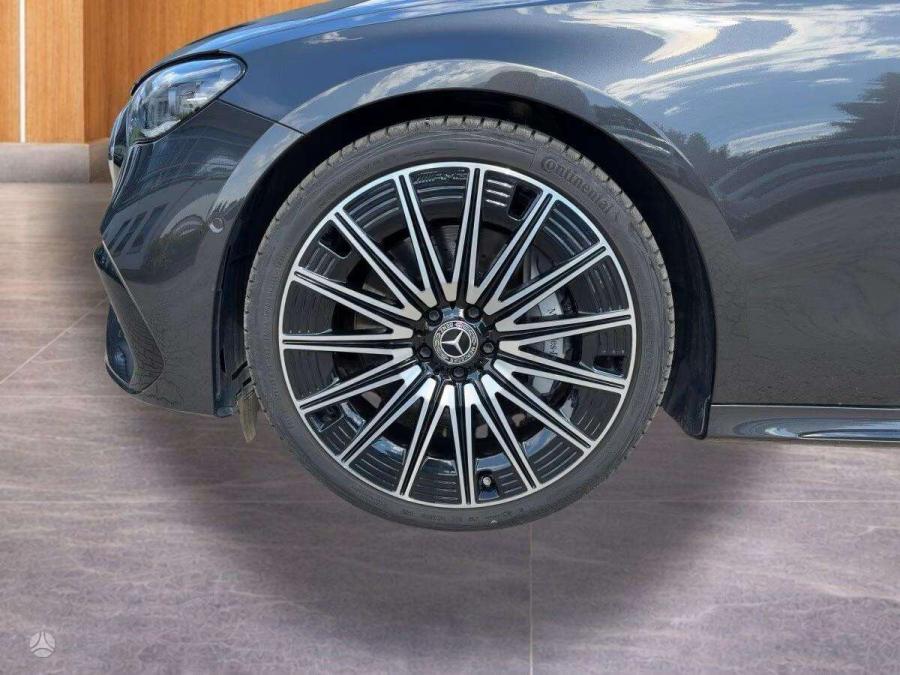 Grey Mercedes-Benz E 450 2025 in Vilnius, with an engine capacity of 3.00 L and mileage of 21 thousand km for 73280 €, photo 6 on AUTOMOTO.COM.LV