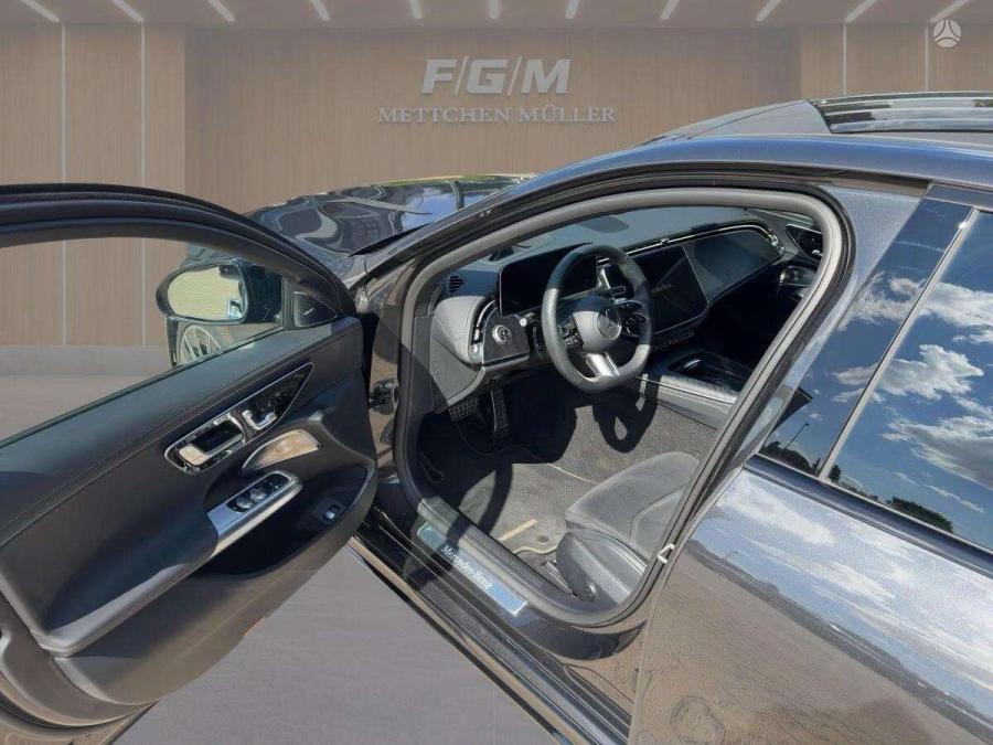 Grey Mercedes-Benz E 450 2025 in Vilnius, with an engine capacity of 3.00 L and mileage of 21 thousand km for 73280 €, photo 8 on AUTOMOTO.COM.LV