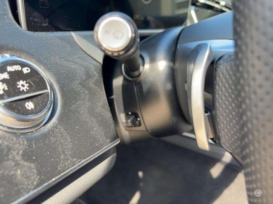 Grey Mercedes-Benz E 450 2025 in Vilnius, with an engine capacity of 3.00 L and mileage of 21 thousand km for 73280 €, photo 12 on AUTOMOTO.COM.LV