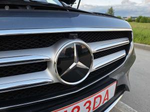Pelēks Mercedes-Benz E 450 2018 Šauļi, ar dzinēja tilpumu 3.00 L un nobraukumu 140 tūkst. km par 26399 €, foto 7 vietnē AUTOMOTO.COM.LV