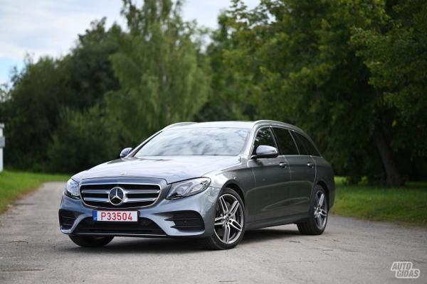 Mercedes-Benz E 450 2018 Šauļi vietnē Pelēks Mercedes-Benz E 450 2018 Šauļi, ar dzinēja tilpumu 3.00 L un nobraukumu 140 tūkst. km par 24930 €, foto 1 vietnē AUTOMOTO.COM.LV