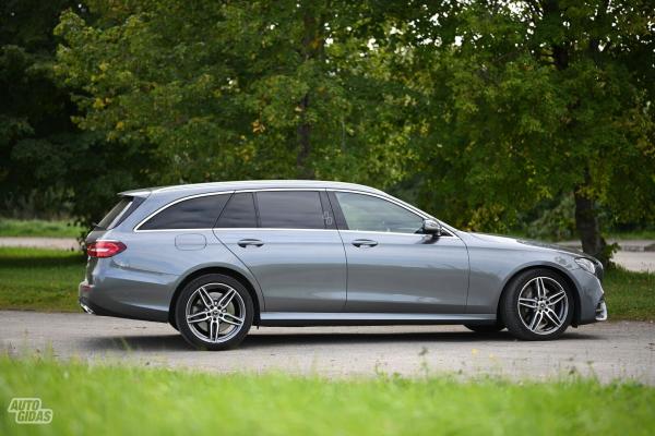 Mercedes-Benz E 450 2018 Šauļi vietnē Pelēks Mercedes-Benz E 450 2018 Šauļi, ar dzinēja tilpumu 3.00 L un nobraukumu 140 tūkst. km par 24930 €, foto 5 vietnē AUTOMOTO.COM.LV