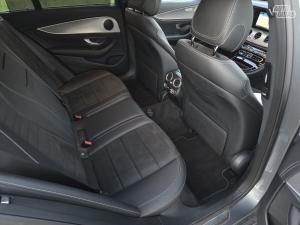 Pelēks Mercedes-Benz E 450 2018 Šauļi, ar dzinēja tilpumu 3.00 L un nobraukumu 140 tūkst. km par 24930 €, foto 17 vietnē AUTOMOTO.COM.LV