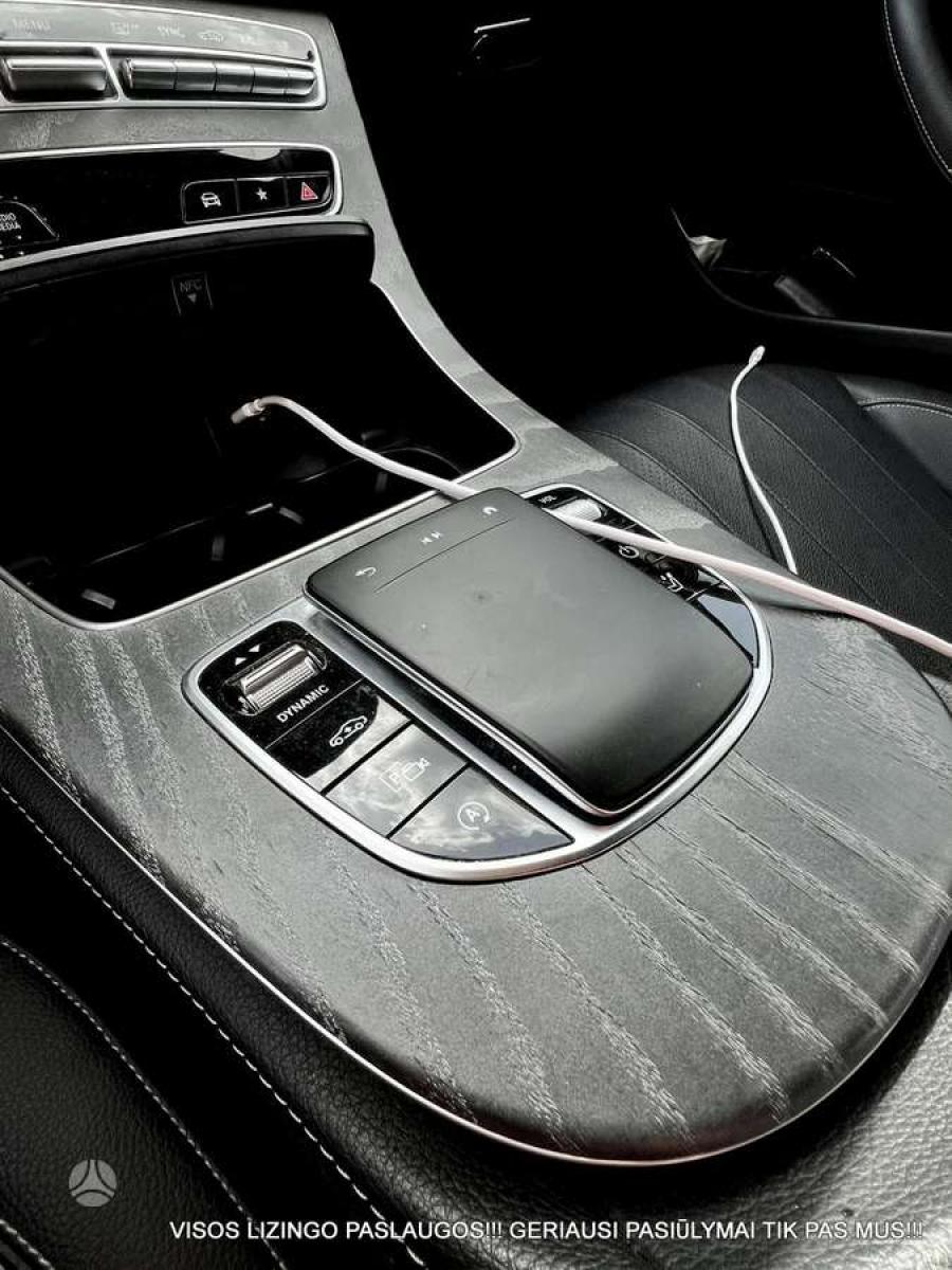 Grey Mercedes-Benz E 450 2021 in Kretinga, with an engine capacity of 3.00 L and mileage of 103 thousand km for 22999 €, photo 15 on AUTOMOTO.COM.LV