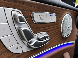 Grey Mercedes-Benz E 450 2021 in Kaunas, with an engine capacity of 3.00 L and mileage of 77 thousand km for 32900 €, photo 15 on AUTOMOTO.COM.LV