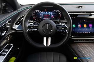 Grey Mercedes-Benz E 450 2024 in Vilnius, with an engine capacity of 3.00 L and mileage of 35 thousand km for 74990 €, photo 10 on AUTOMOTO.COM.LV
