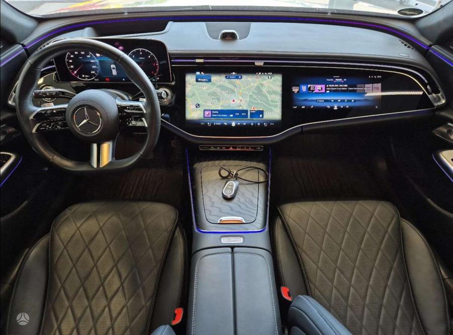 Pelēks Mercedes-Benz E 450 2025 Klaipėda, ar dzinēja tilpumu 2.99 L un nobraukumu 52 tūkst. km par 44500 €, foto 6 vietnē AUTOMOTO.COM.LV