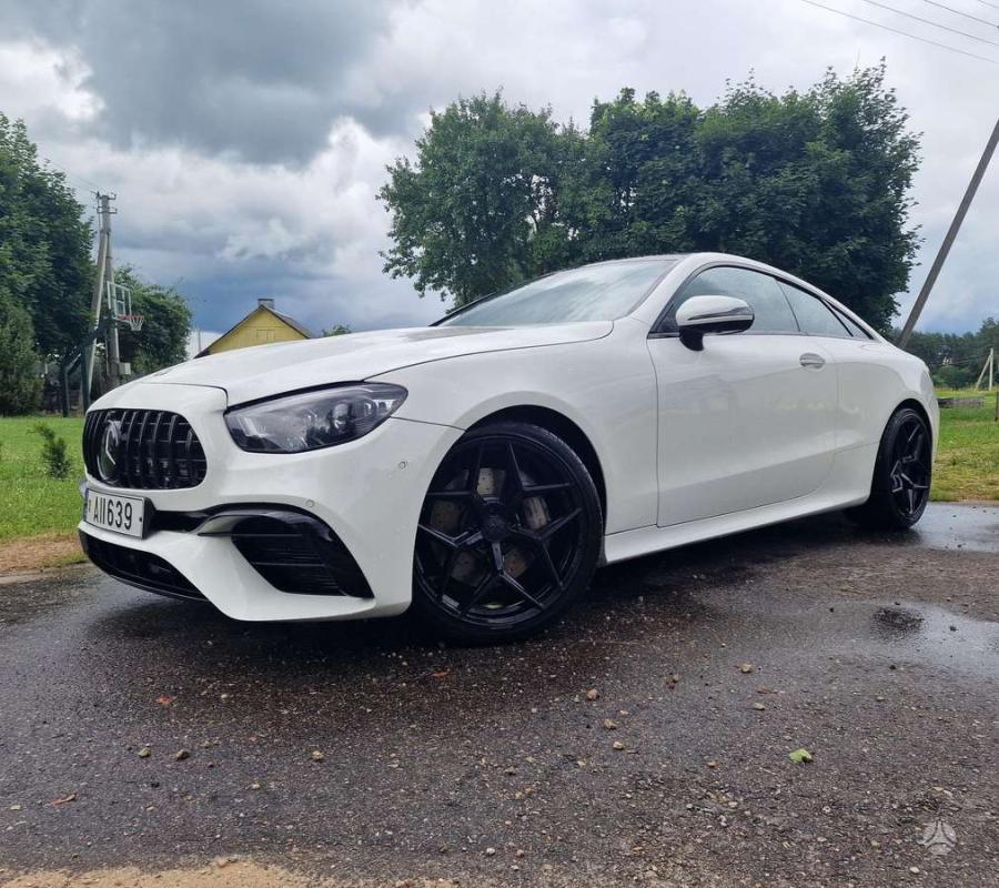 White Mercedes-Benz E 450 2020 in Varena, with an engine capacity of 3.00 L and mileage of 119 thousand km for 36000 €, photo 5 on AUTOMOTO.COM.LV