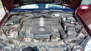 Red Mercedes-Benz e-500 2004 in Vilnius, with an engine capacity of 5.00 L and mileage of 268 thousand km for 6100 €, photo 13 on AUTOMOTO.COM.LV