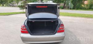 Mercedes-Benz e-500 2003 Cēsis, ar dzinēja tilpumu 5.00 L un nobraukumu 339 tūkst. km par 4500 €, foto 8 vietnē AUTOMOTO.COM.LV