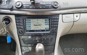 Mercedes-Benz e-500 2003 Cēsis, ar dzinēja tilpumu 5.00 L un nobraukumu 339 tūkst. km par 4500 €, foto 13 vietnē AUTOMOTO.COM.LV