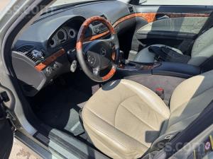 Мерседес Е 500 2004 в Резекне, объемом двигателя 5.00 л и пробегом 322 тыс. км за 4500 €, фото 9 на AUTOMOTO.COM.LV