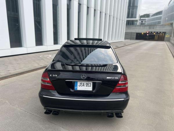 Melns Mercedes-Benz e-55-amg 2004 Viļņa, ar dzinēja tilpumu 5.50 L un nobraukumu 155 tūkst. km par 11800 €, foto 8 vietnē AUTOMOTO.COM.LV