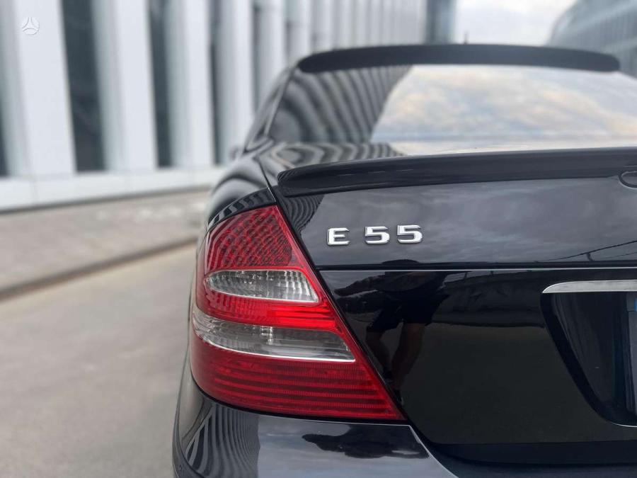 Черный Мерседес E 55 АМГ 2004 в Вильнюс, объемом двигателя 5.50 л и пробегом 155 тыс. км за 11800 €, фото 10 на AUTOMOTO.COM.LV