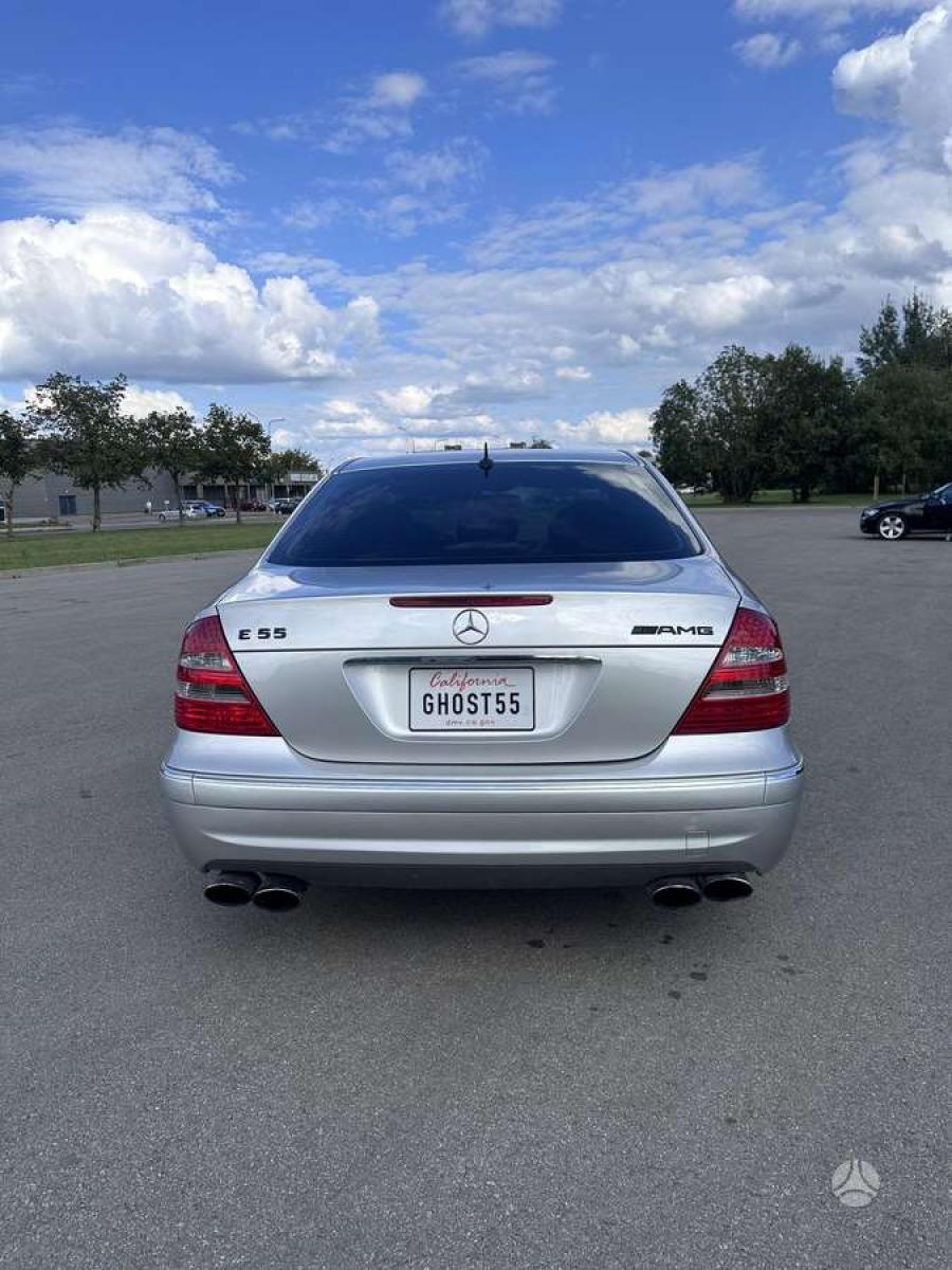 Grey Mercedes-Benz e-55-amg 2005 in Panevezys, with an engine capacity of 5.44 L and mileage of 210 thousand km for 12600 €, photo 6 on AUTOMOTO.COM.LV