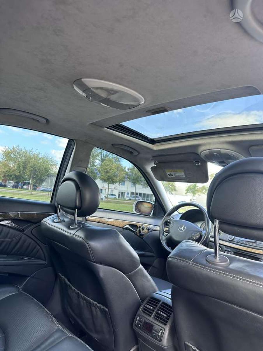 Grey Mercedes-Benz e-55-amg 2005 in Panevezys, with an engine capacity of 5.44 L and mileage of 210 thousand km for 12600 €, photo 11 on AUTOMOTO.COM.LV
