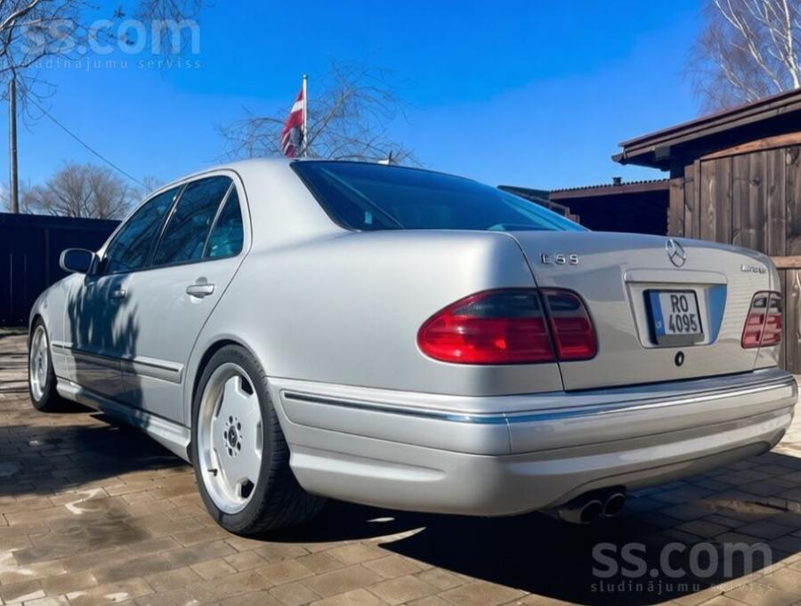 Мерседес E 55 АМГ 1999 в Юрмала, объемом двигателя 5.40 л и пробегом 289 тыс. км за 25000 €, фото 5 на AUTOMOTO.COM.LV