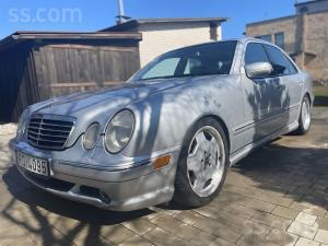 Мерседес E 55 АМГ 1999 в Юрмала, объемом двигателя 5.40 л и пробегом 289 тыс. км за 25000 €, фото 6 на AUTOMOTO.COM.LV