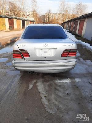 Мерседес E 55 АМГ 2001 в Шяуляй, объемом двигателя 5.50 л и пробегом 147 тыс. км за 4500 €, фото 7 на AUTOMOTO.COM.LV