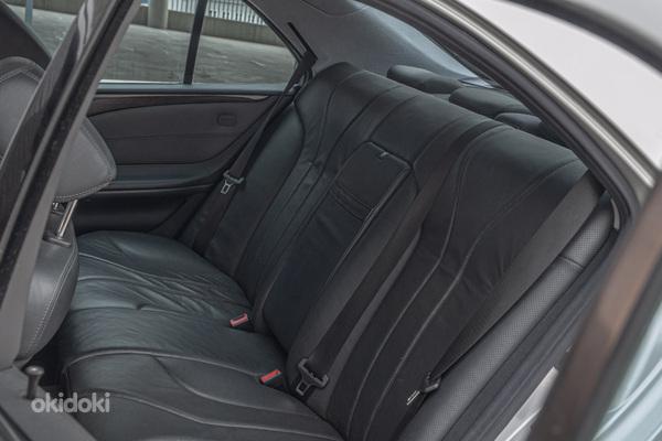 Mercedes-Benz e-55-amg 2001 in Tallinn, with an engine capacity of 5.50 L and mileage of 284 thousand km for 10500 €, photo 9 on AUTOMOTO.COM.LV