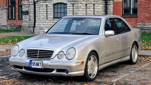 Мерседес E 55 АМГ 2001 в Таллин, объемом двигателя 5.50 л и пробегом 284 тыс. км за 10500 €, фото 17 на AUTOMOTO.COM.LV
