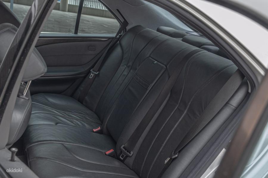 Мерседес E 55 АМГ 2001 в Таллин, объемом двигателя 5.50 л и пробегом 284 тыс. км за 10500 €, фото 26 на AUTOMOTO.COM.LV