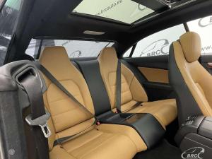 Brown Mercedes-Benz E 550 2010 in Kaunas, with an engine capacity of 0.54 L and mileage of 154 thousand km for 9550 €, photo 8 on AUTOMOTO.COM.LV