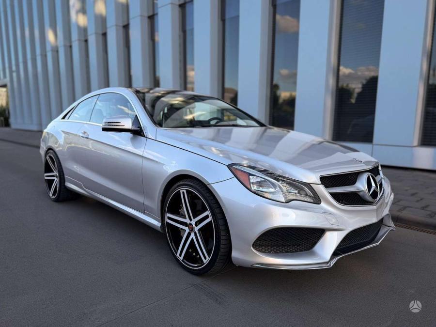 Pelēks Mercedes-Benz E 550 2014 Viļņa, ar dzinēja tilpumu 4.70 L un nobraukumu 110 tūkst. km par 14900 €, foto 13 vietnē AUTOMOTO.COM.LV