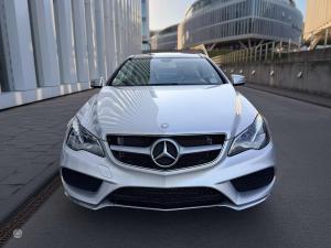 Pelēks Mercedes-Benz E 550 2014 Viļņa, ar dzinēja tilpumu 4.70 L un nobraukumu 110 tūkst. km par 14900 €, foto 15 vietnē AUTOMOTO.COM.LV