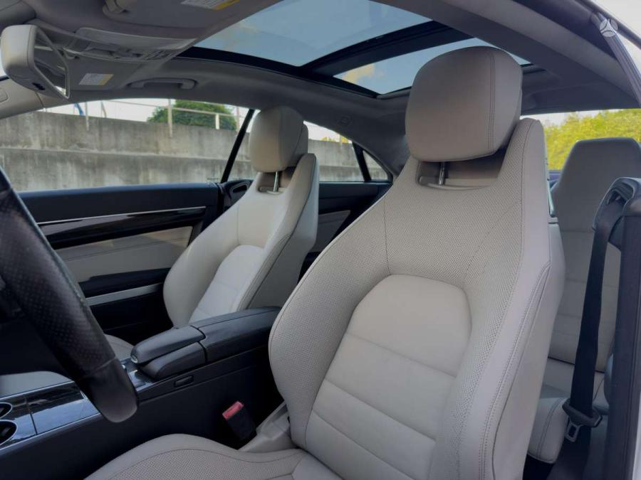 Pelēks Mercedes-Benz E 550 2014 Viļņa, ar dzinēja tilpumu 4.70 L un nobraukumu 110 tūkst. km par 14900 €, foto 20 vietnē AUTOMOTO.COM.LV